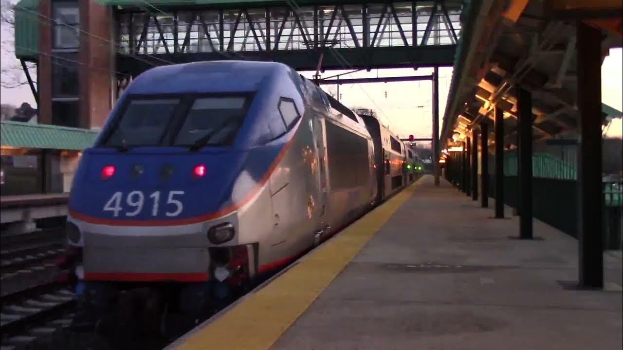 Amtrak/MARC evening rush hour trains at Halethorpe - YouTube