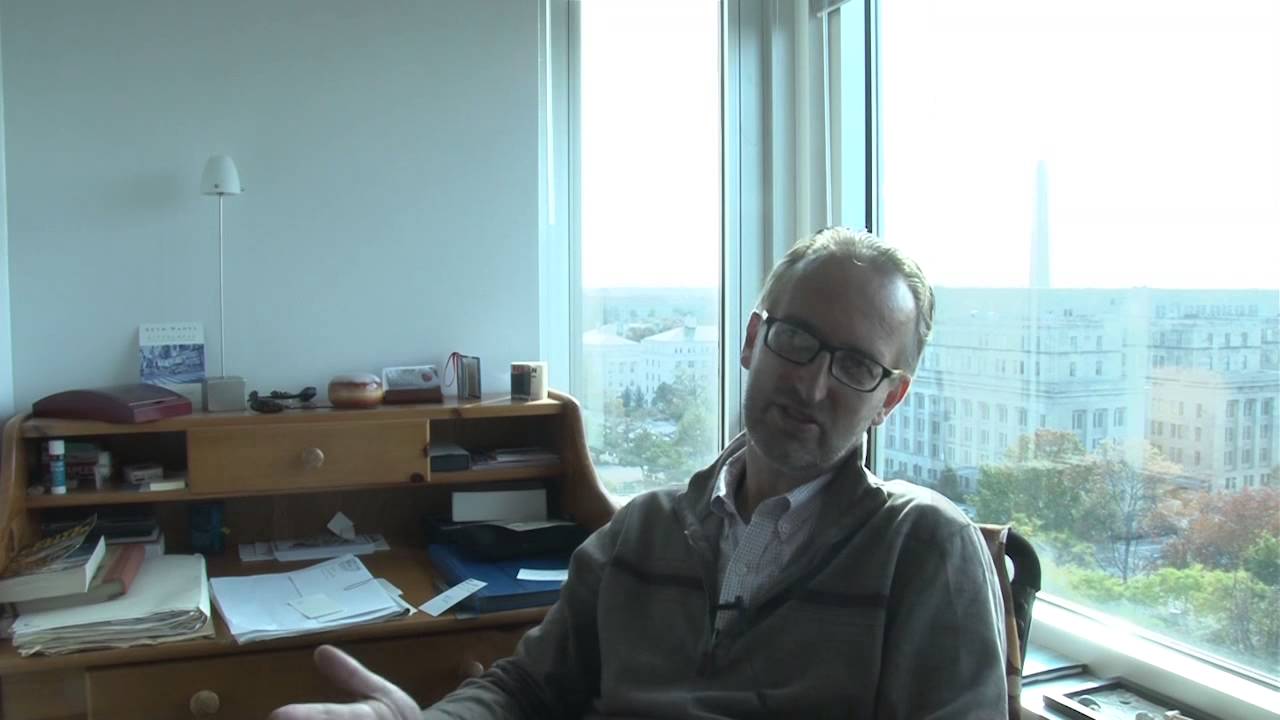 Interview with Professor Tom Geurts from GWU,Faculty of Real Estate and Finance - YouTube