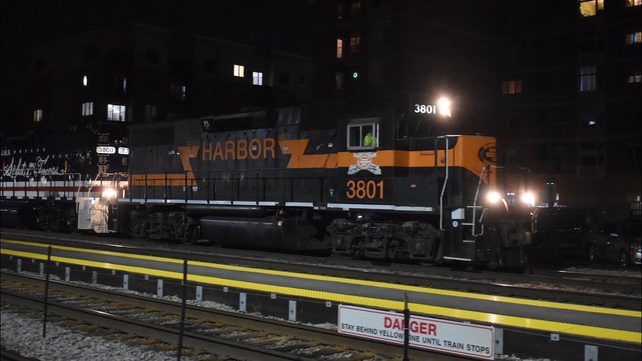 One hour and two trains at Franklin Park|Ft. IHB 3800 - YouTube