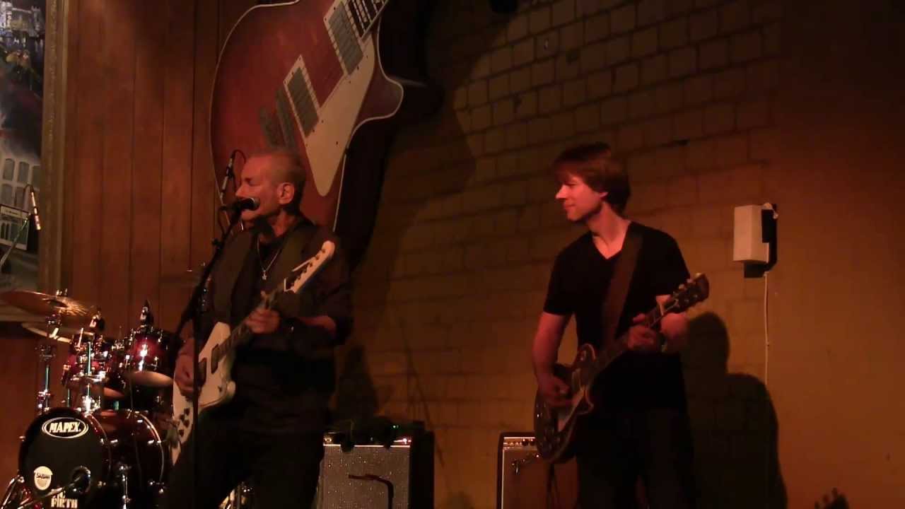Kal David & Gregor Hilden Band - Red House - YouTube