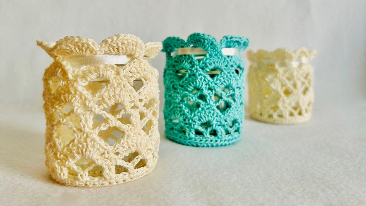 EASY CROCHET jar cover / jar cozy | How to crochet a pretty mason jar ...