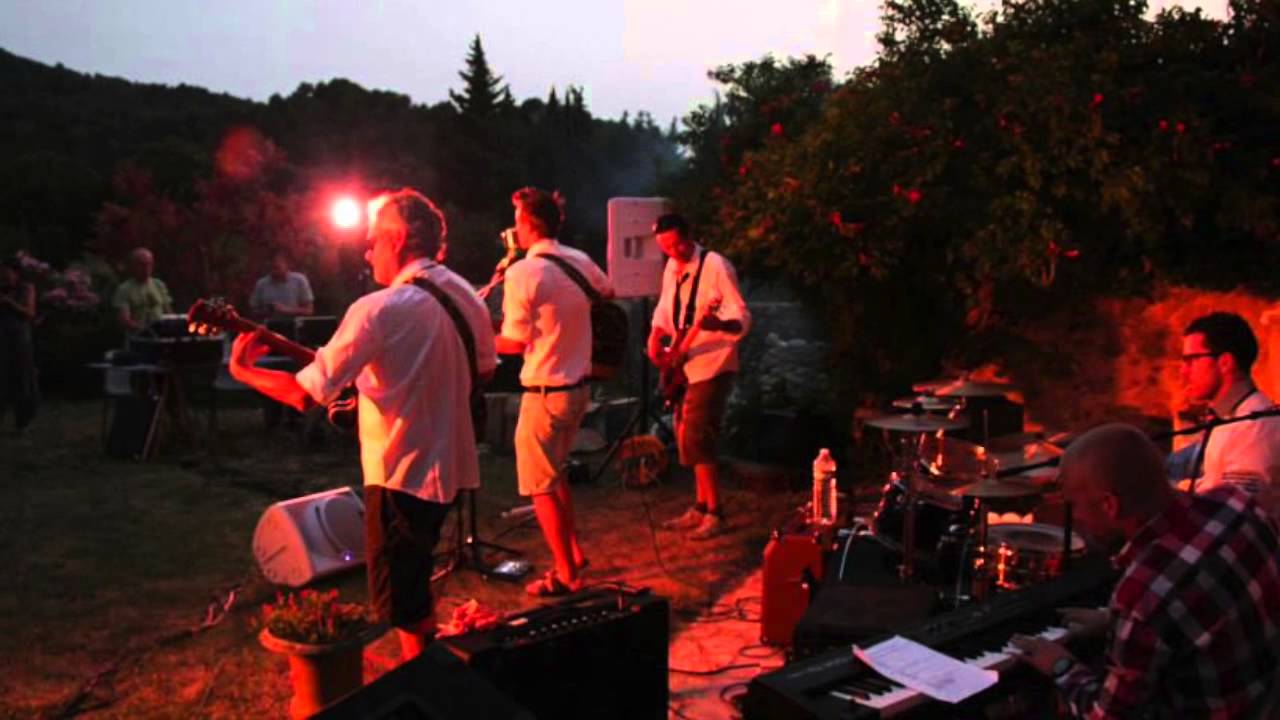 The Roger Lesley Band - YouTube