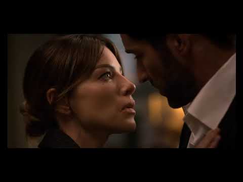 LUCIFER KISSING CHLOE SCENE PART 2 | HD S05 EP1 - YouTube