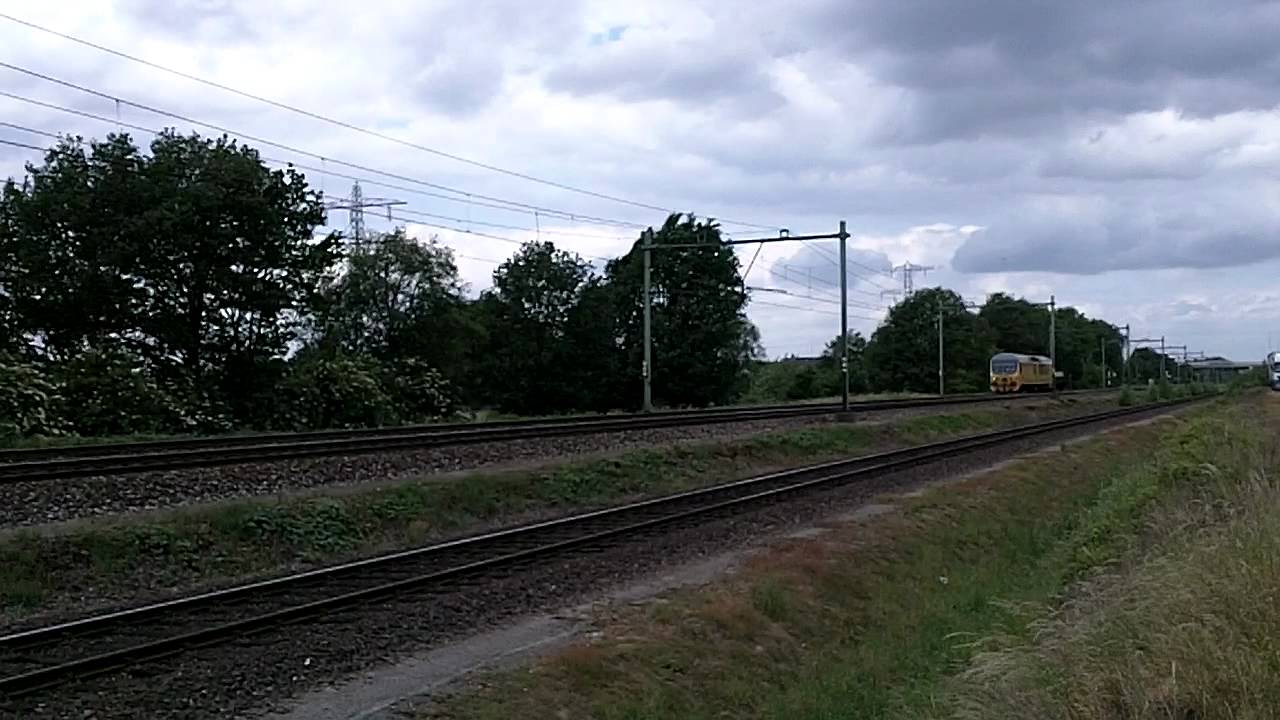 LOL :- ) Very long freight Train - YouTube