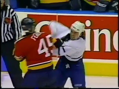 Brad Ference vs Darcy Tucker - YouTube