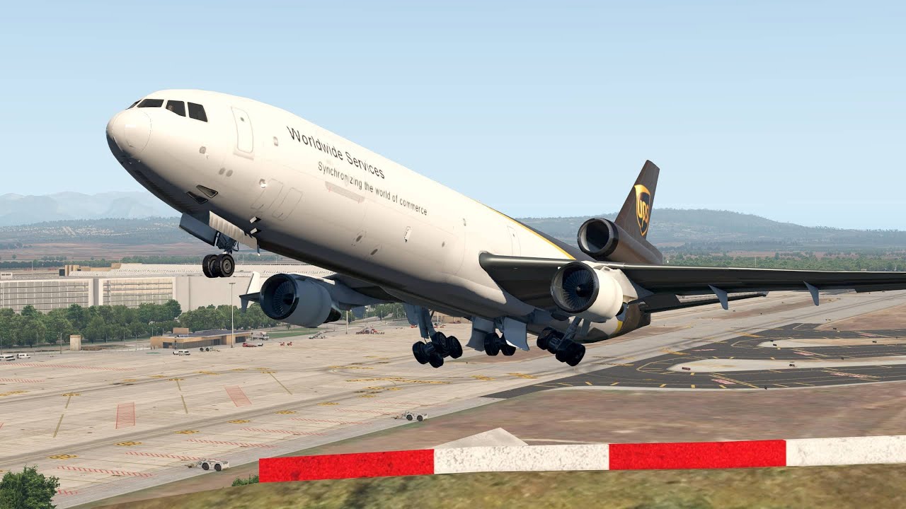 McDonnell Douglas MD11 - Could It Have 2 ENGINES? - YouTube