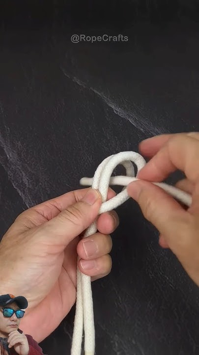 Watch it when you travel#rope#knots #knot#craft#diy#skills#climing#lifeskills#howto#tip#idea# ...