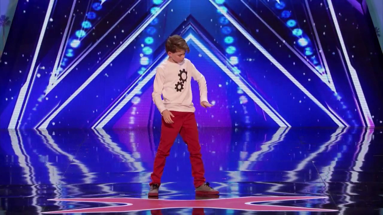 America's Got Talent 2017 Audition - Merrick Hanna 12 Year Old Tells ...