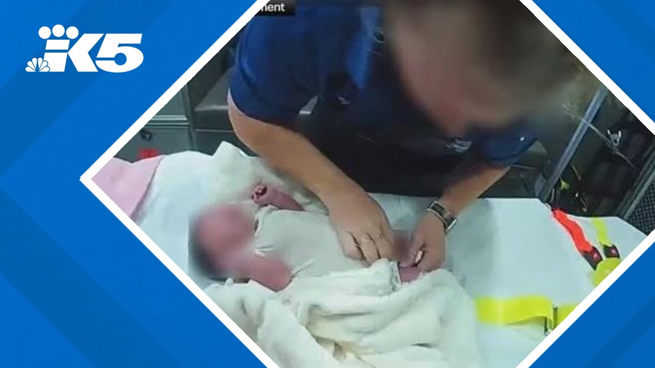 New Jersey police officer, EMT revive baby with CPR - YouTube