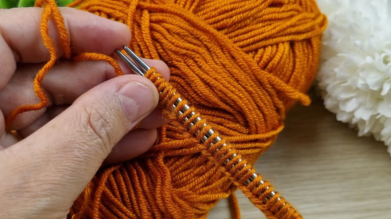 eye-catching wonder knitting pattern made with two needles - YouTube