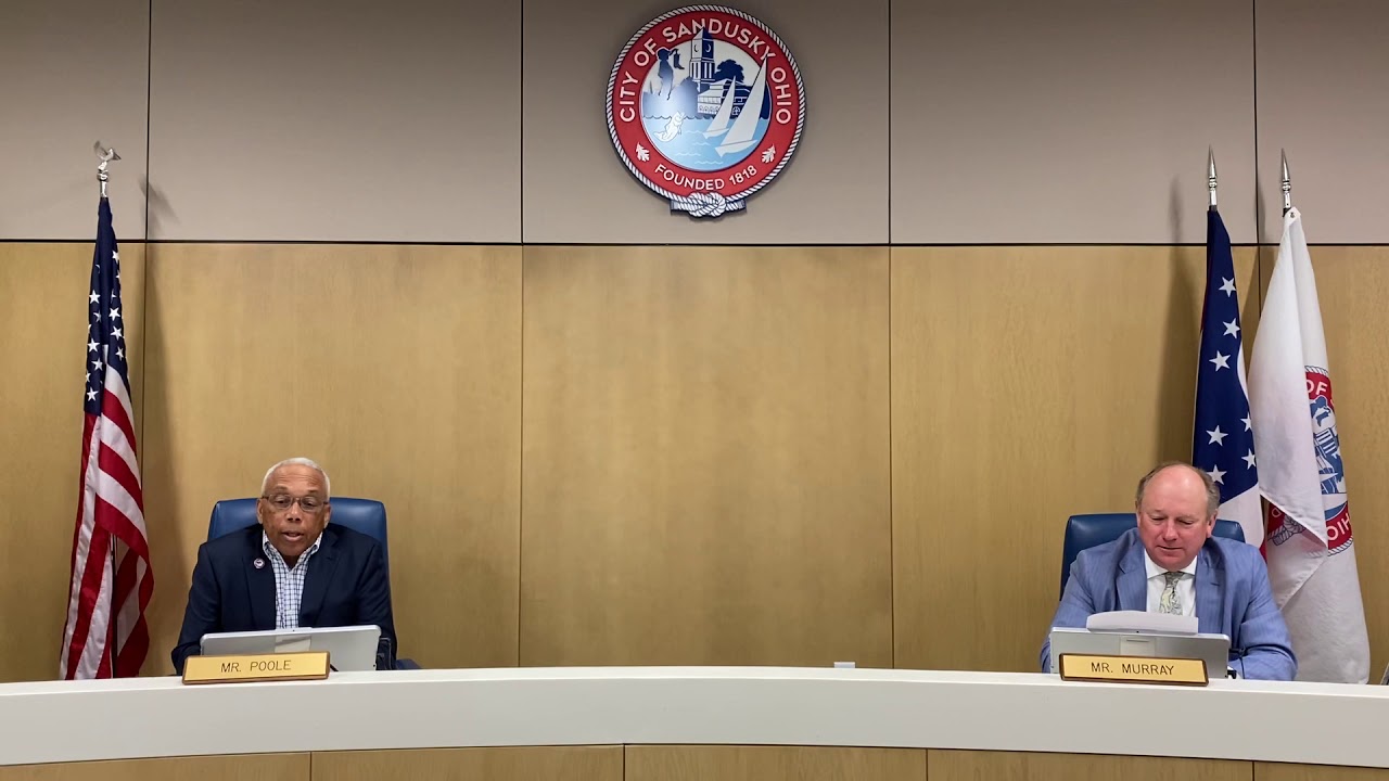 Commissioners Wes Poole and Dennis Murray Jr for the 2020 Census - YouTube