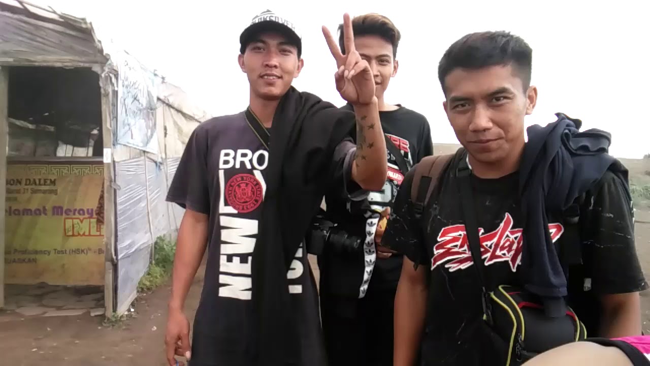 Holiday 5 wira wiri - YouTube