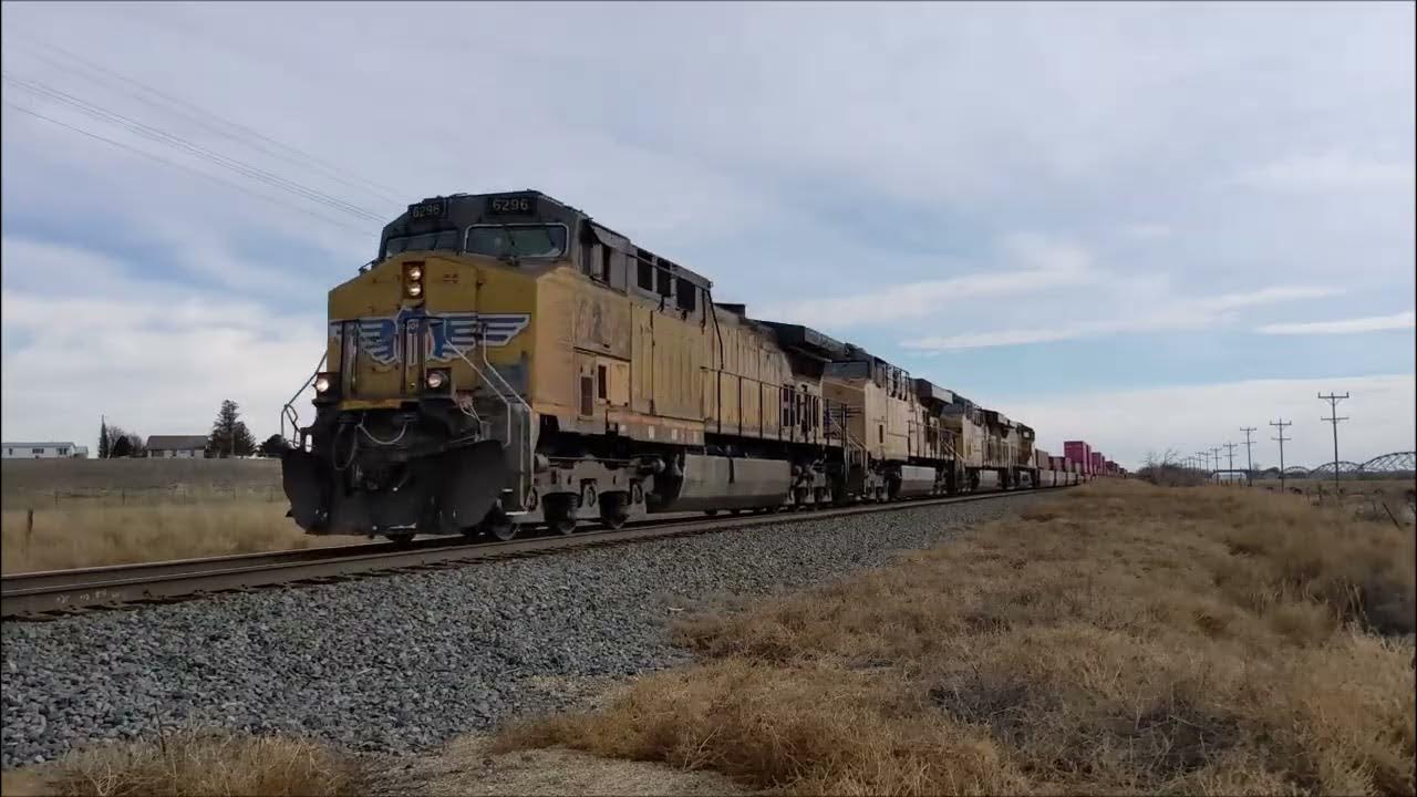 Railfanning 1/7/2023: Change of Plans ft. hybrid K5HLA on an ex-SP AC44 (UP 6296) - YouTube