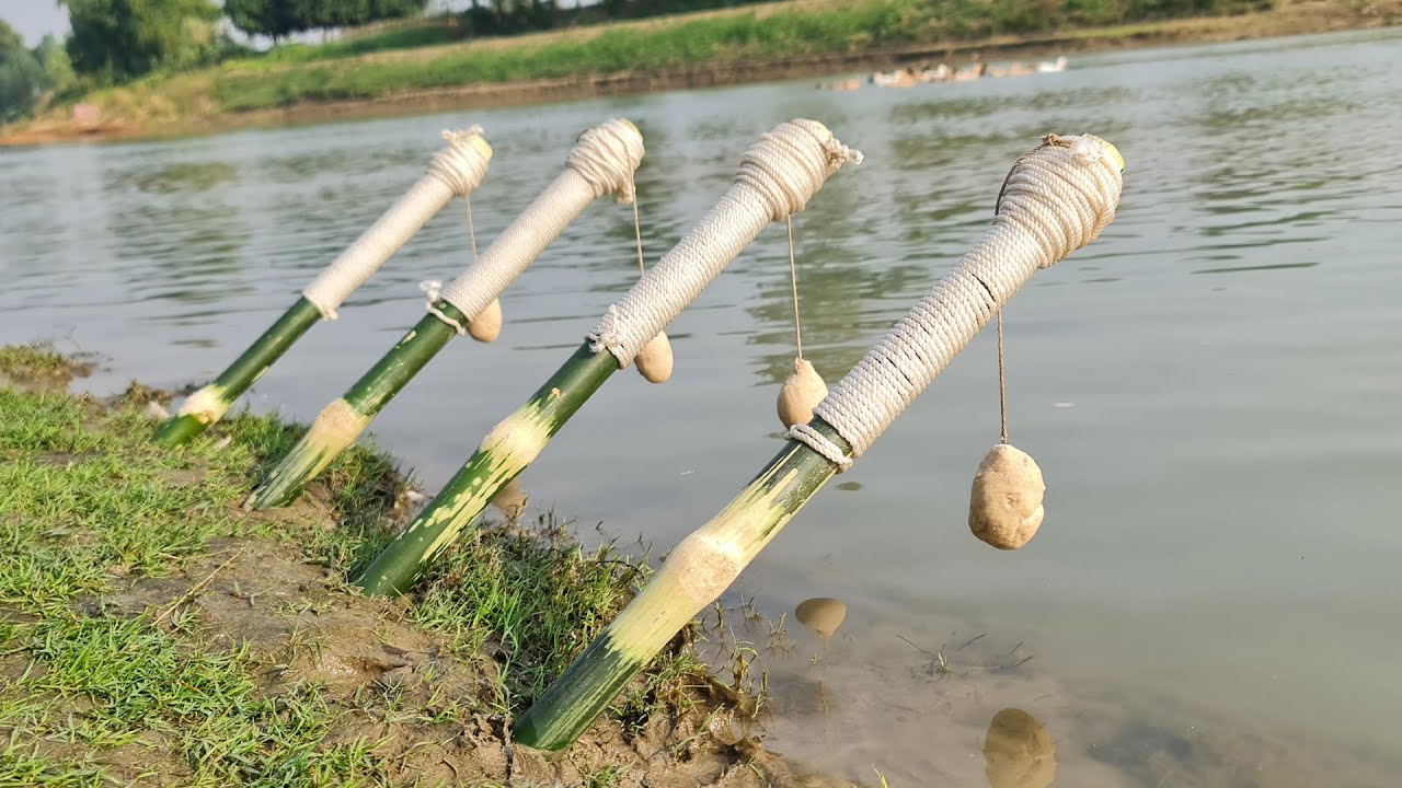 Unique Hook Fishing Technique | Hunting Big Fish By Hook in River ...