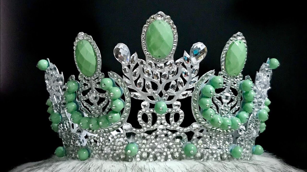 Miss Earth Crown