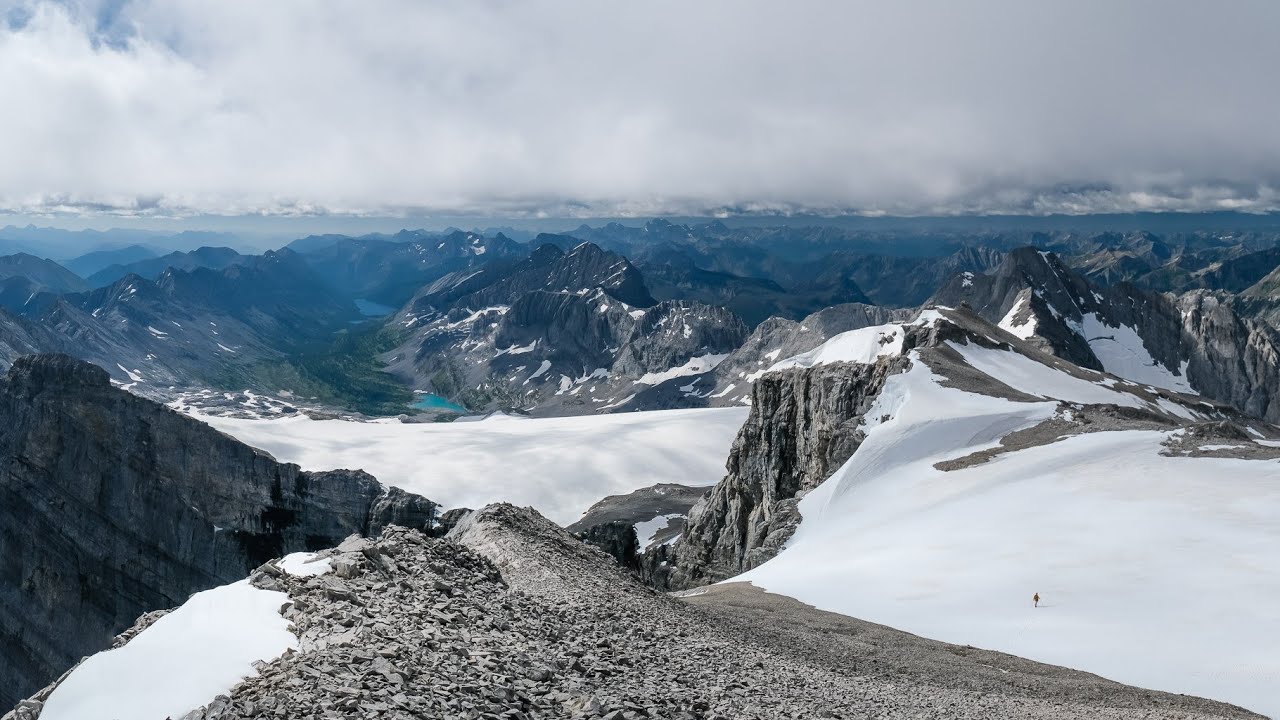 A one day easy Ascent of Mount Abruzzi in Height of the Rockies ...