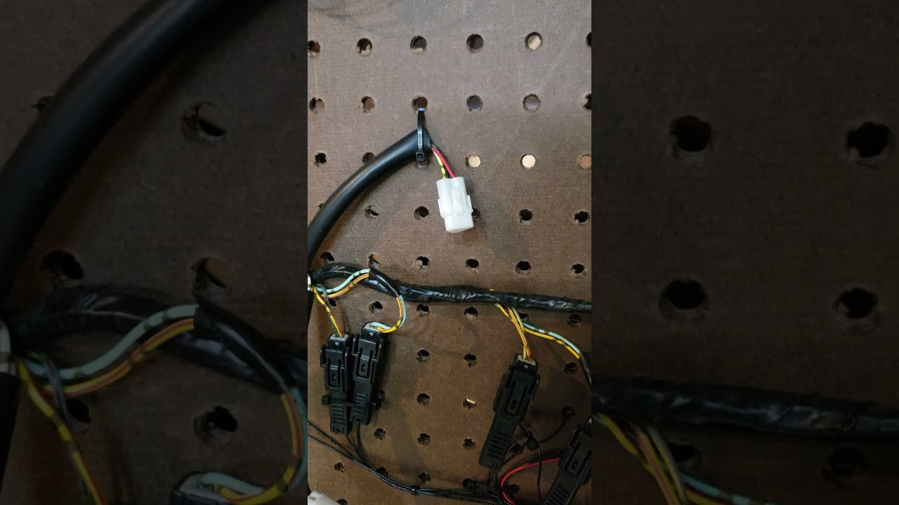 MaxxECU Hayabusa Plug and Play walk through - YouTube