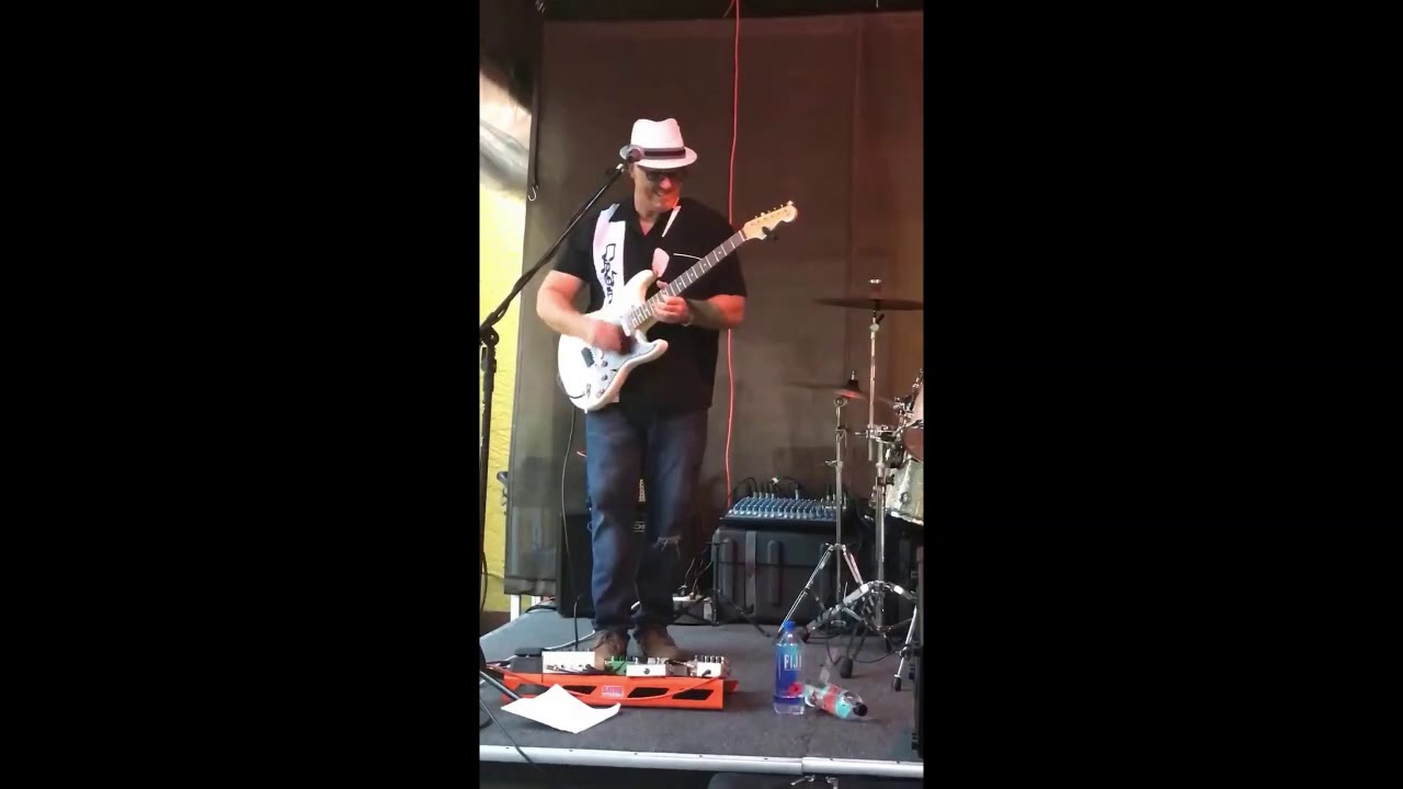 Randy Stephens & The Groove Makers - YouTube
