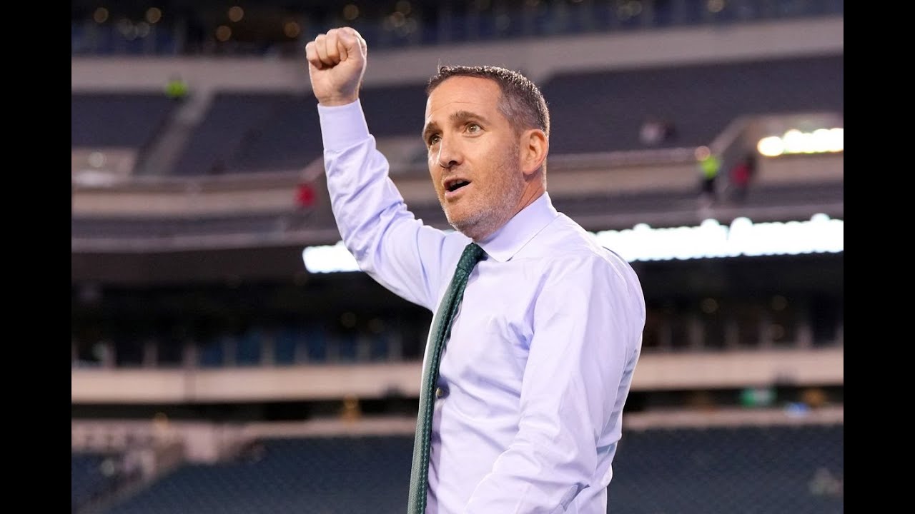 Howie Roseman Has Incredible NFL Draft Weekend - YouTube