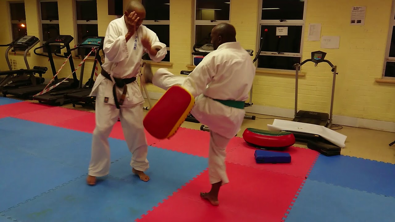 Ashihara Karate Striking Pad training using Thai style Pau - YouTube