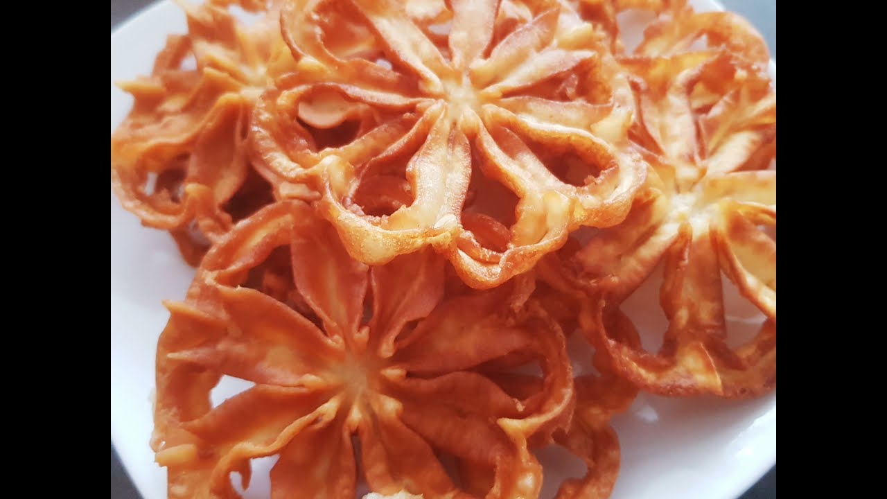 Crispy flower pitas I ক্রিস্পি ফুল পিটা - YouTube