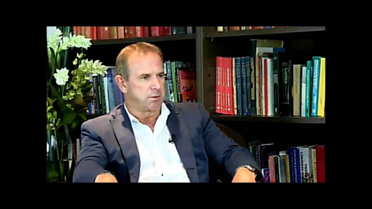 Gus Simpson - YouTube