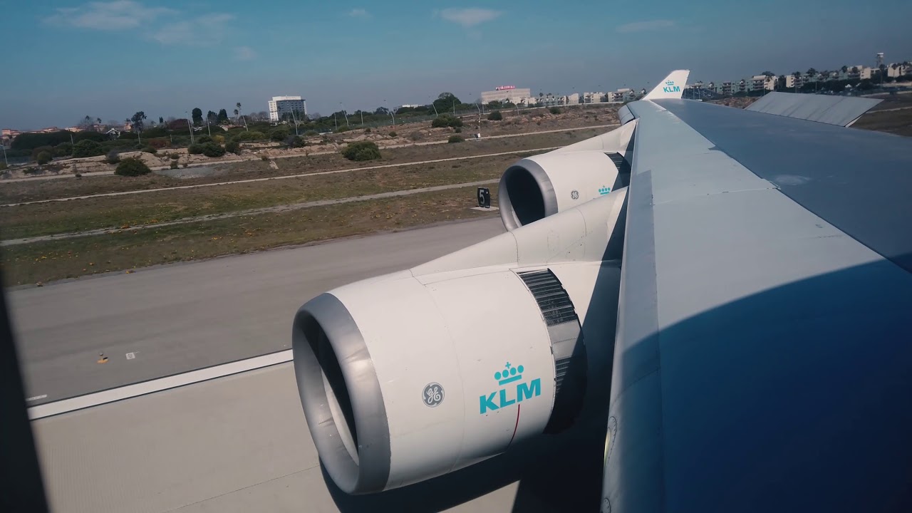 KLM 747-400 Landing in Los Angeles - ENGINE FLEX THRUST REVERSERS - YouTube