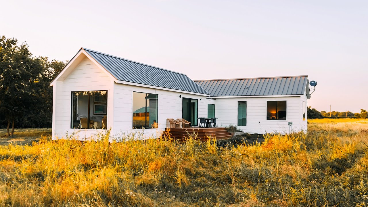 *New* Modern Minimalistic House w/ Open Floor Plan Full tour! - YouTube