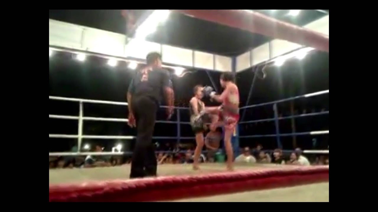 PhetJee Jaa O. Meekhun vs Faa Seengern Gor. Adison - 1st Fight in 4 ...