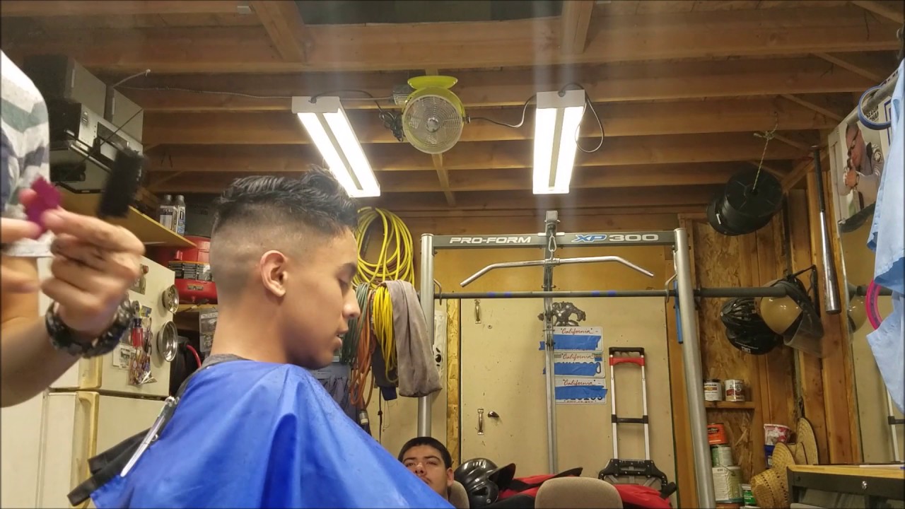Life of a High School Barber (Vlog #1) - YouTube