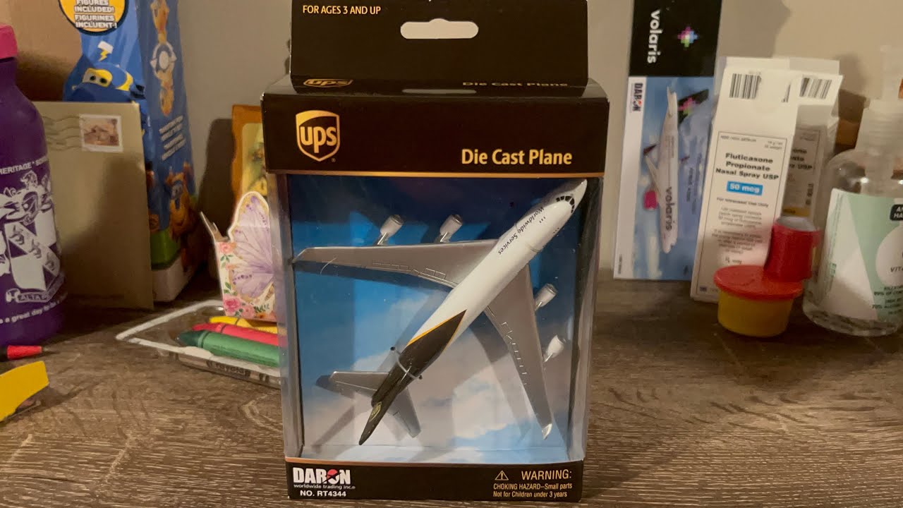 My New UPS Boeing 747-400F Single Plane Model Unboxing By Daron! - YouTube