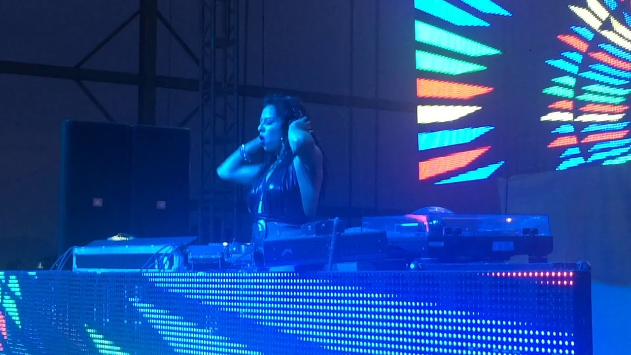 DJ Elena Aude - YouTube