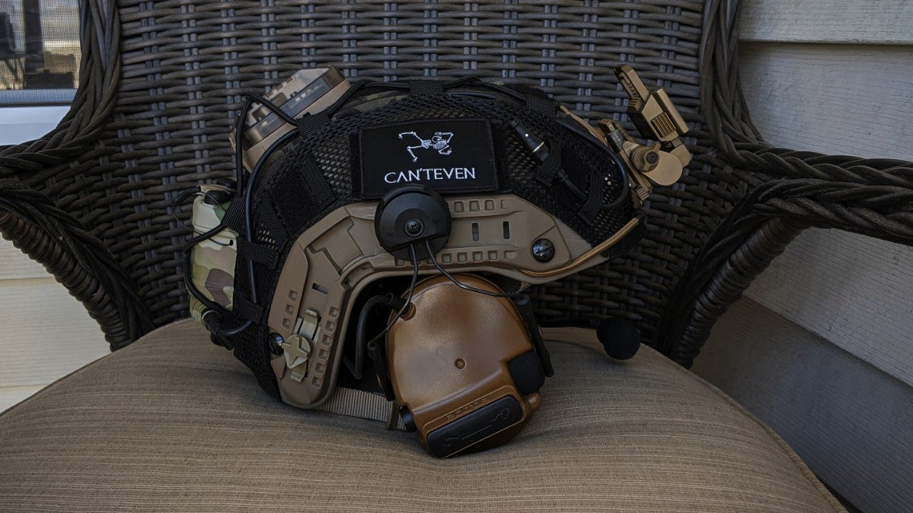 Helmet Setup for SCP: Overlord - YouTube