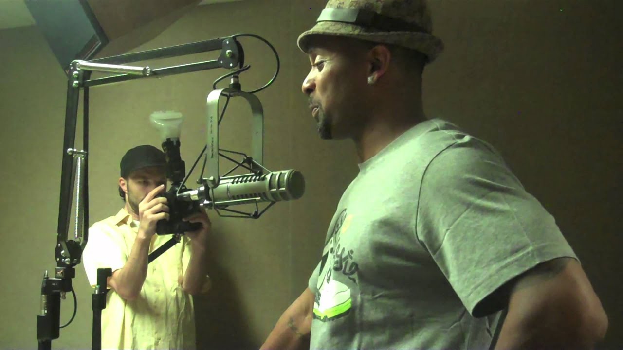 Shaggy Interviews Mike Epps - YouTube