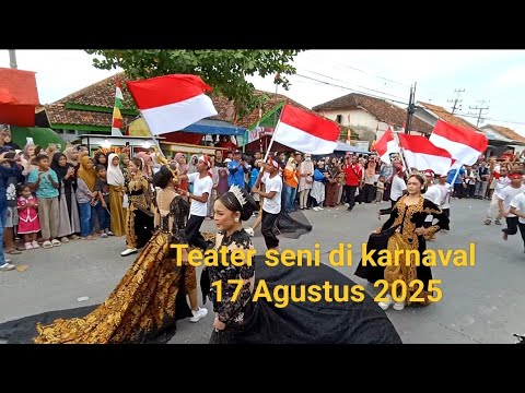Teater seni di atas aspal karnaval 17 Agustus 2025 desa sitanggal kec ...