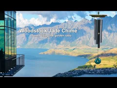 Jade wind chimes - YouTube