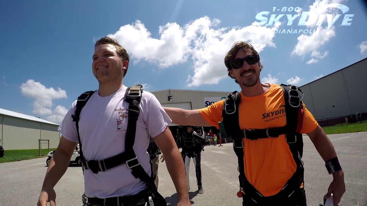 Jacob Eames's Tandem skydive! - YouTube