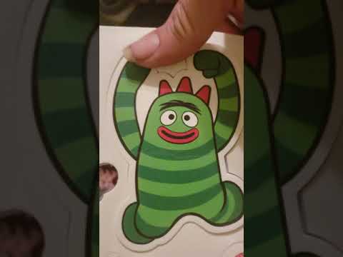 Yo gabba gabba foam figure bath set - YouTube