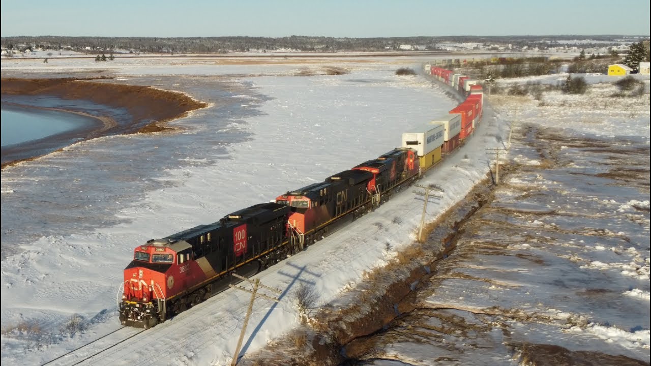 Awesome Aerial 4K View! Two CN 100s on a Long and Fast Stack Train CN ...