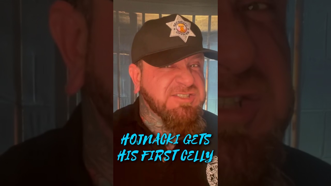 CHOMO GETS HIS FIRST CELLY - YouTube