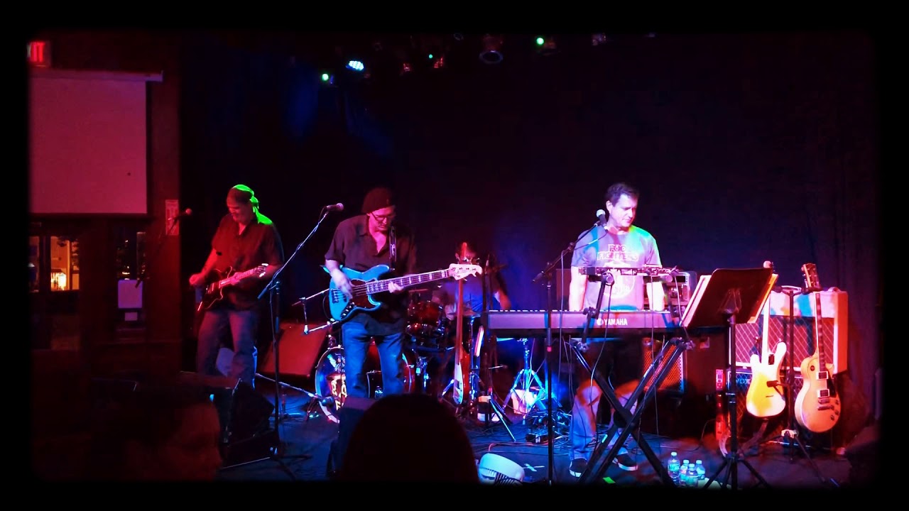 Bar Fly Band RI - Queen Medley - YouTube