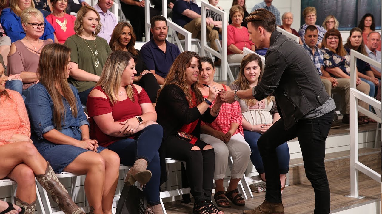 Magician Justin Flom Pulls Off An Amazing Trick With Our Audience ...