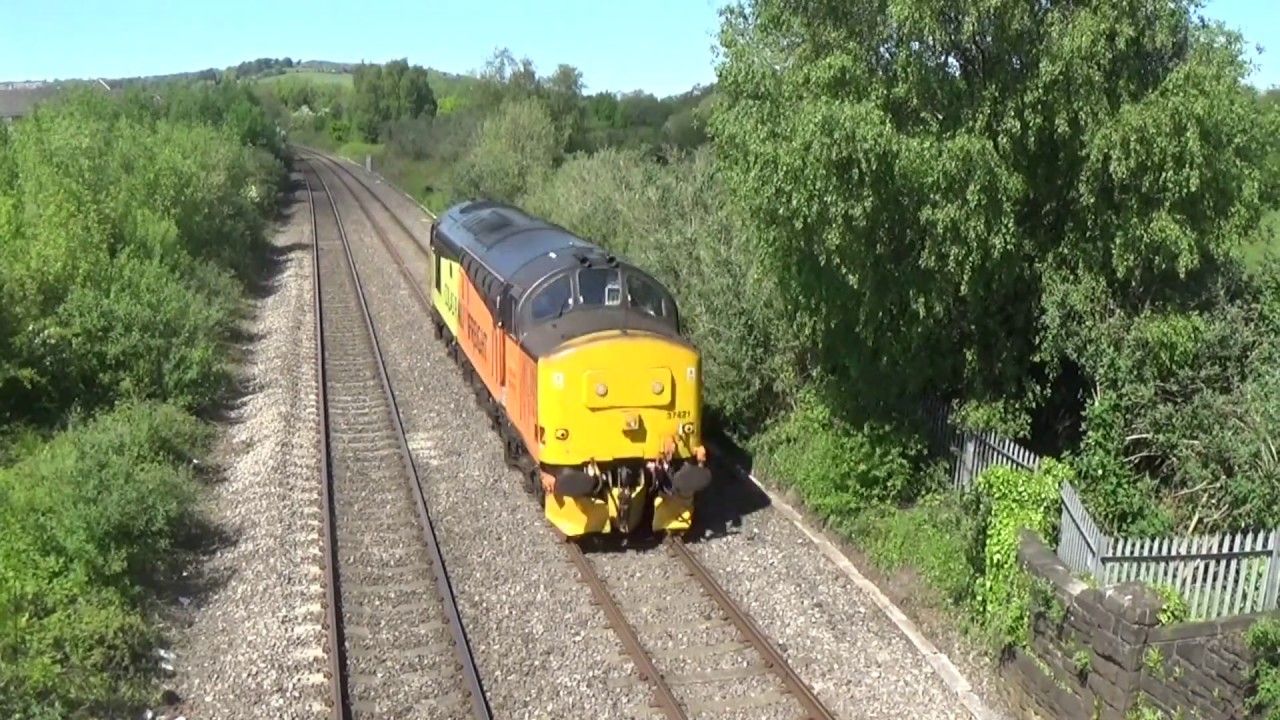 Quick-Track: Colas Rail 37421 Light Loco - Panteg - 12/05/19 - YouTube