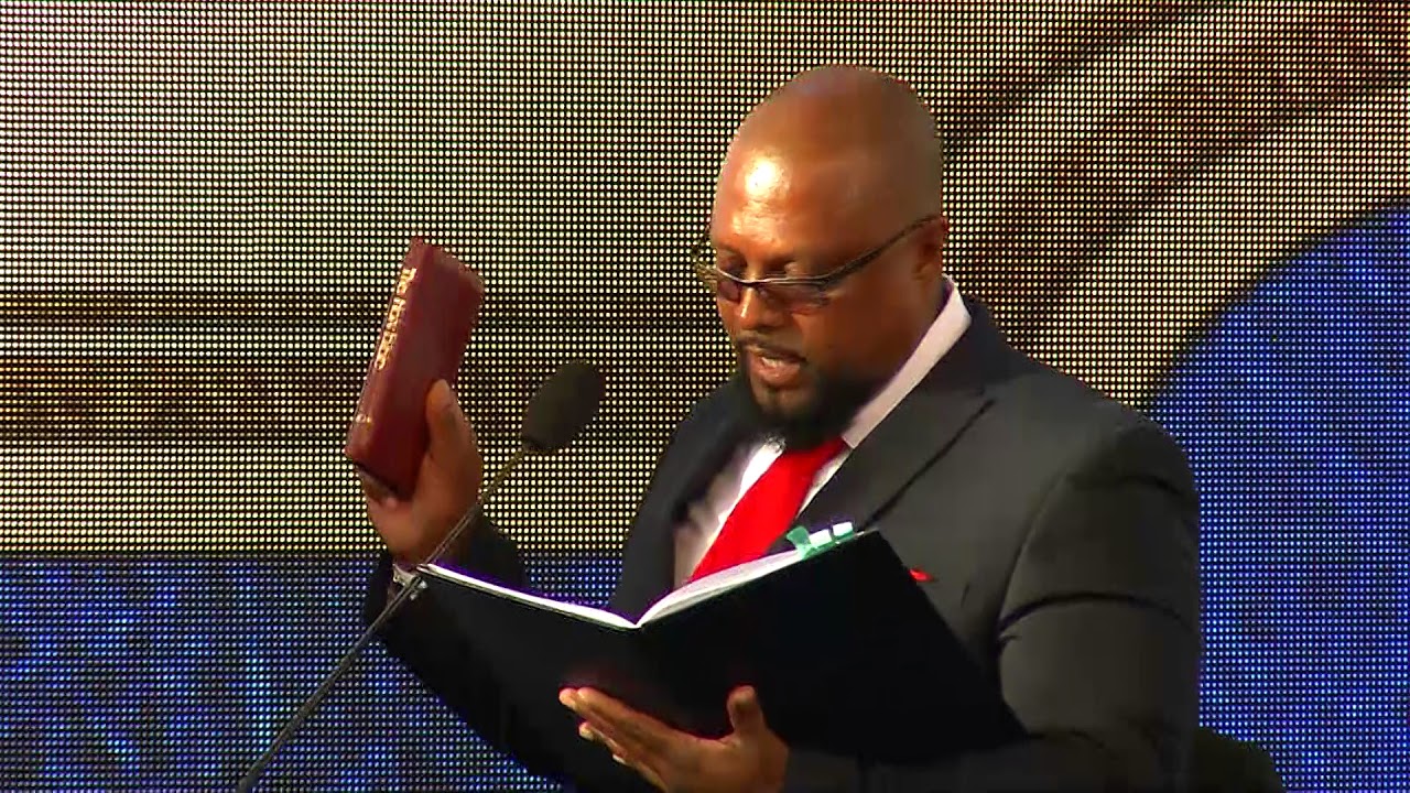 Indar Weir swears oath as Minister of Government - YouTube
