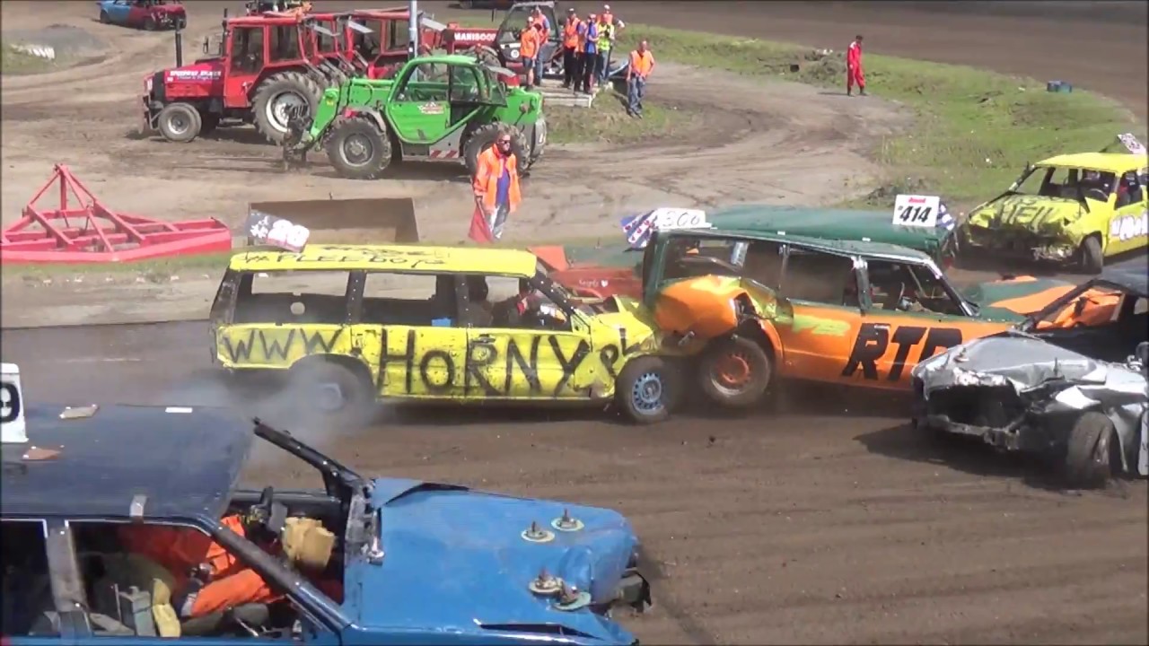 ASE Bangers Emmen Teamrace 2017 - YouTube