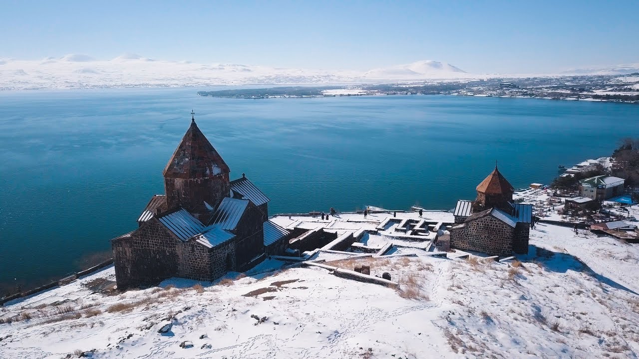Armenian Winter Ձմեռը Հայաստանում - YouTube
