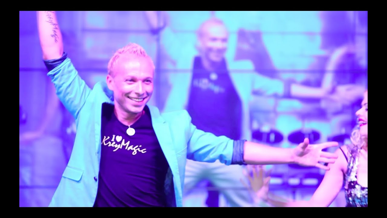 Копперфильд не приехал! - Alex Krey - Magic Show - YouTube