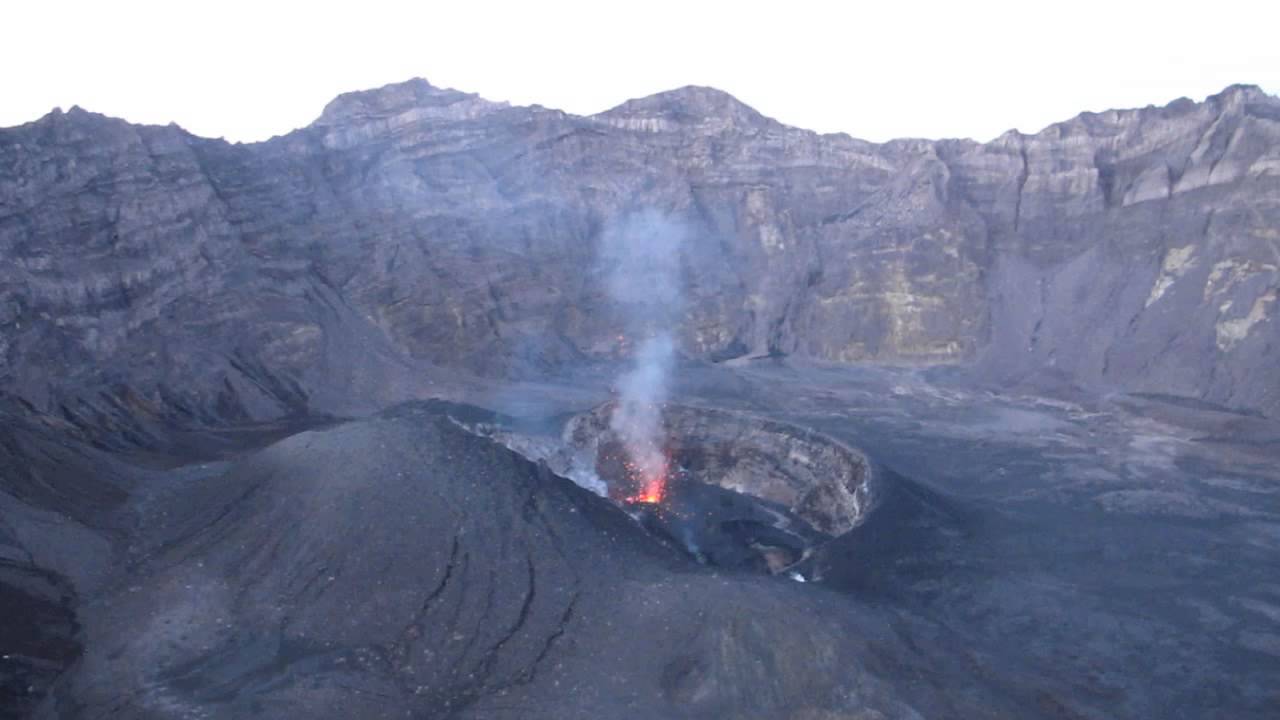 Raung Volcano - YouTube