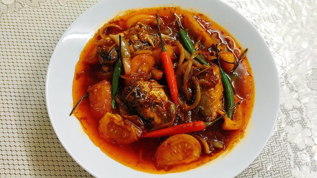 Stir Fried Sardines With Tomatoes & Chilli | Ikan Sardin Goreng Tomato ...