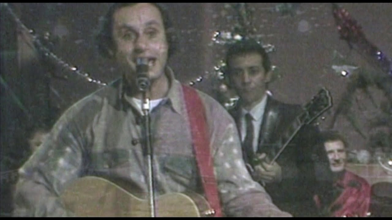 Francesk Radi - Ready Teddy (Elvis Presley Cover) - YouTube